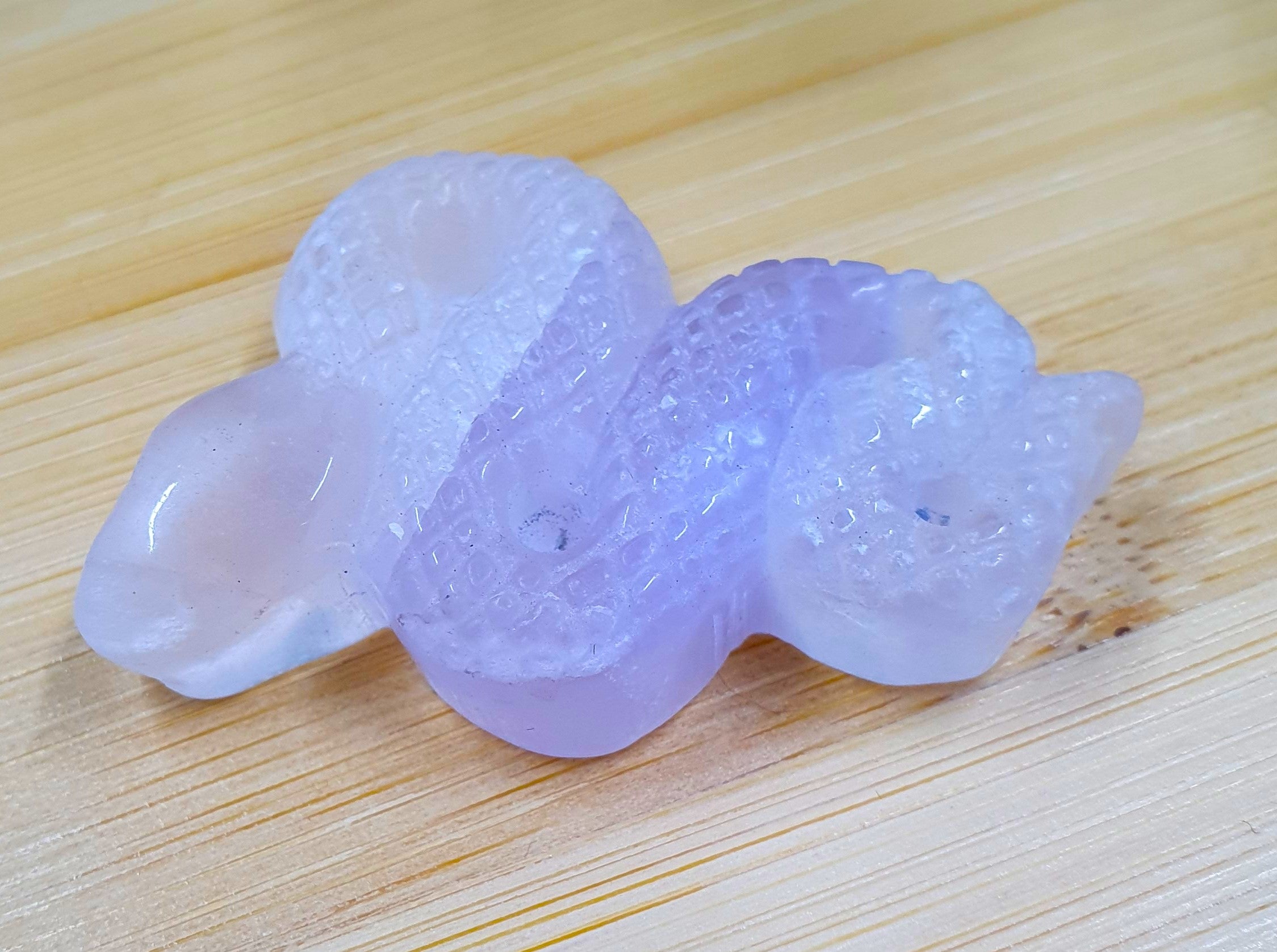 Lilac Fluorite Snake Carving – Blue Flame Creations